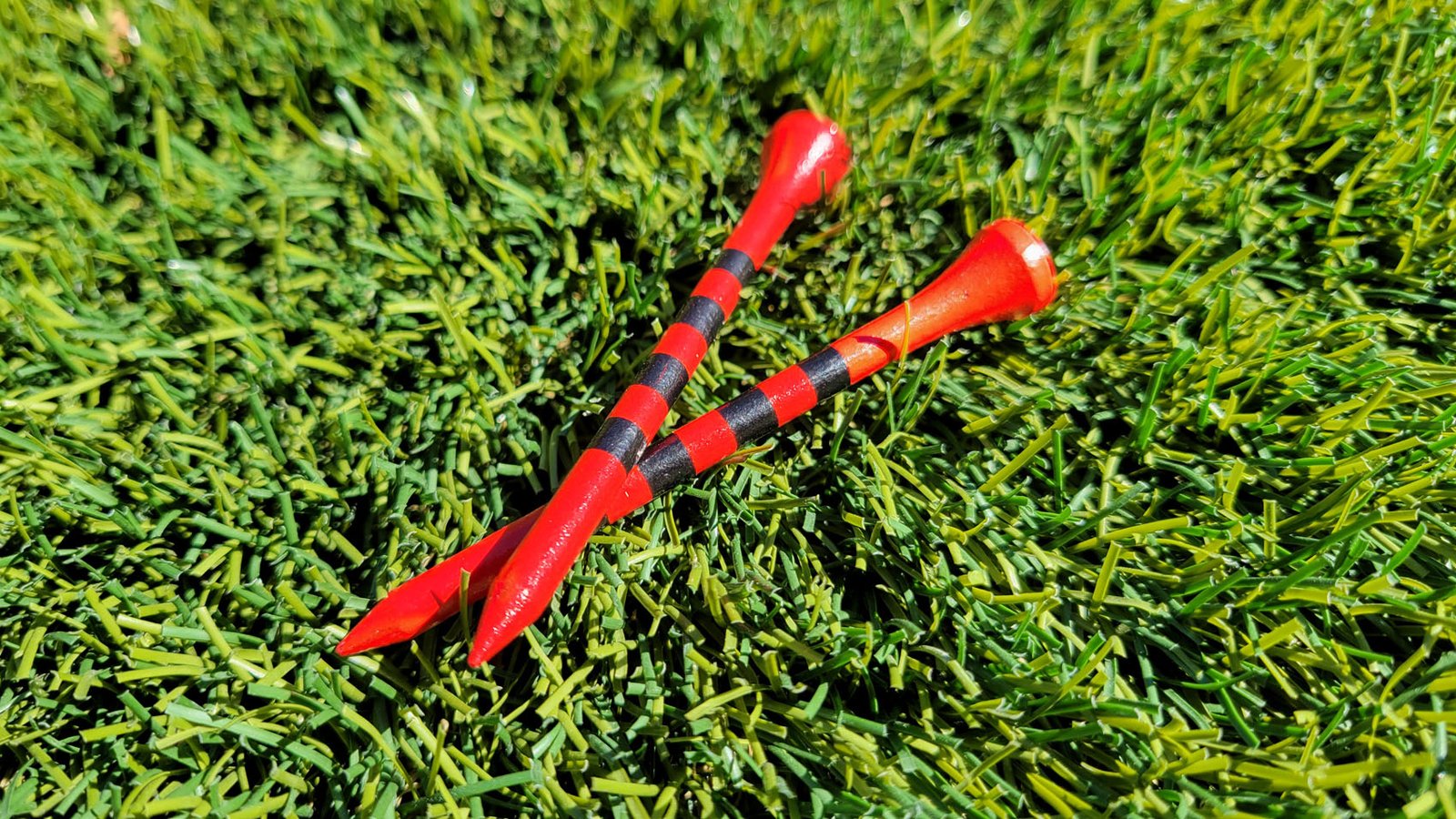 Red Wooden Golf Tees with Black Precision Height Stripes – Best Golf ...